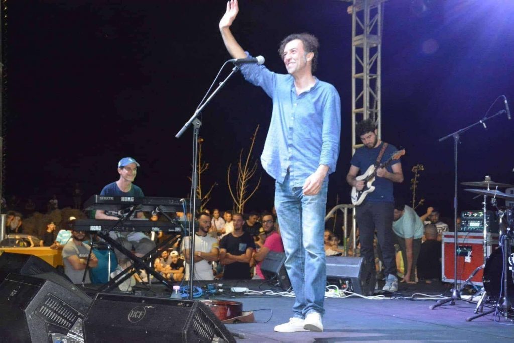 Ali Amran enflamme la salle - La Dépêche de Kabylie